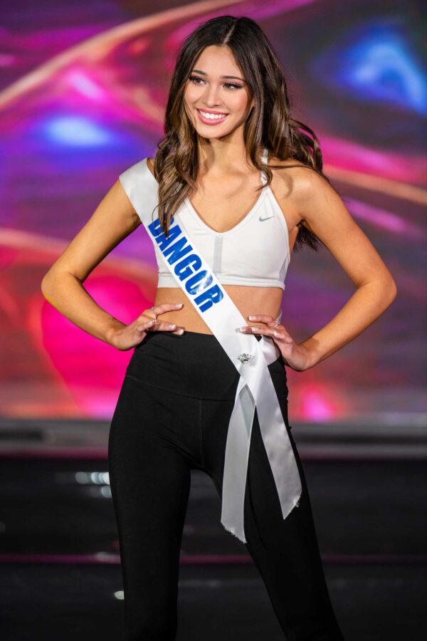 Miss Maine Teen USA - MISS MAINE USA and MISS MAINE TEEN USA